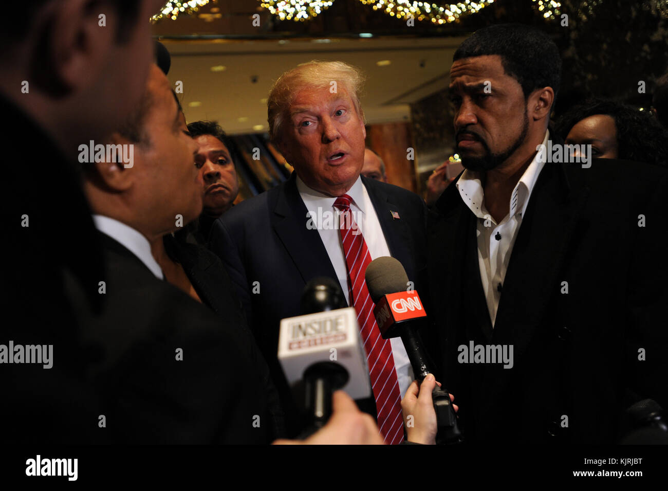 NEW YORK, NY - NOVEMBER 30: Republican Candidate Donald Trump arrives ...