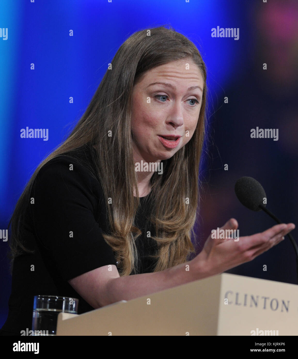 NEW YORK, NY - SEPTEMBER 29: Madeleine Albright, Elizabeth Holmes, Jack ...