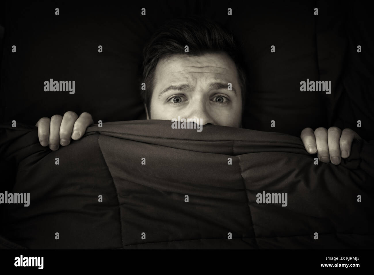Man home scared hi-res stock photography and images - Alamy