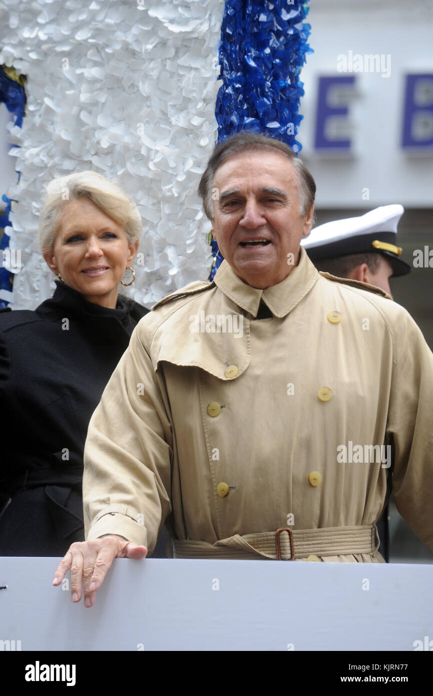 NEW YORK, NY - NOVEMBER 11: Tony Lo Bianco attends the 'Shelter' New ...