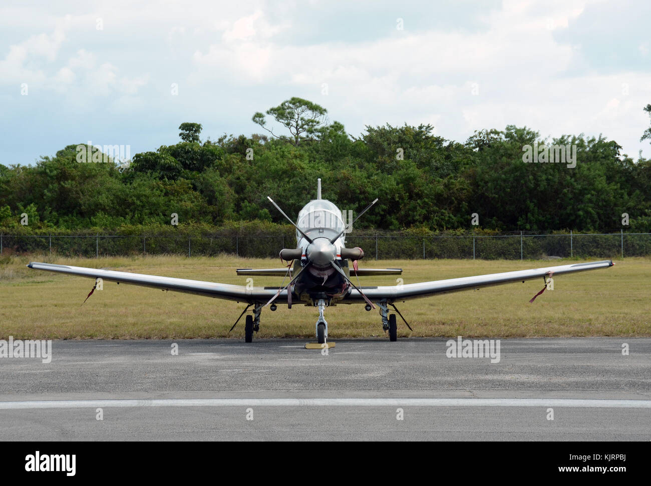 Modern single engine urboprop airplane front view Stock Photo - Alamy
