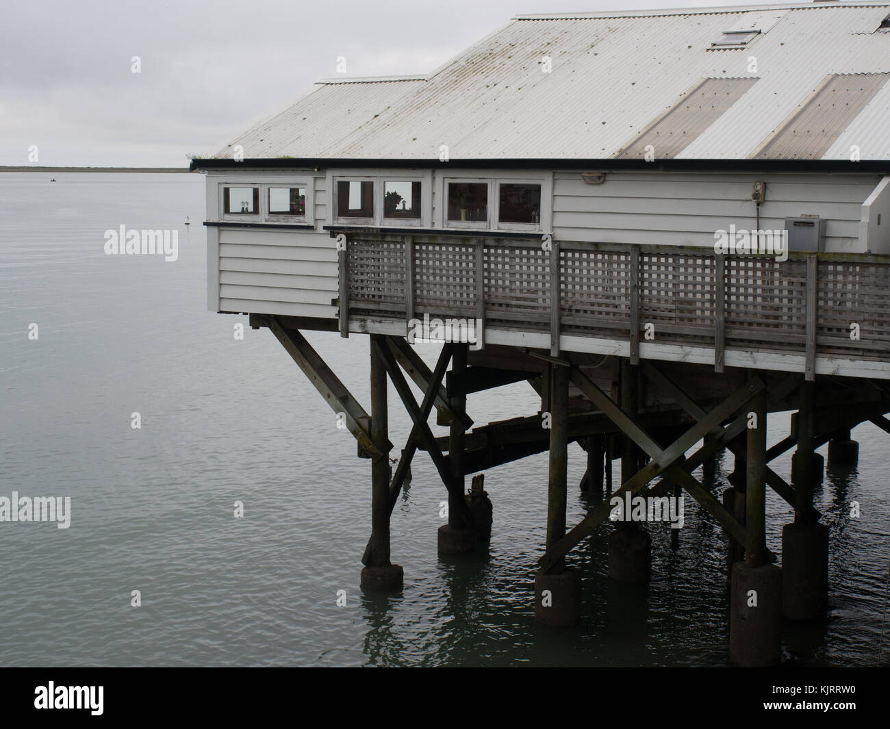Structure over water hi-res stock photography and images - Alamy