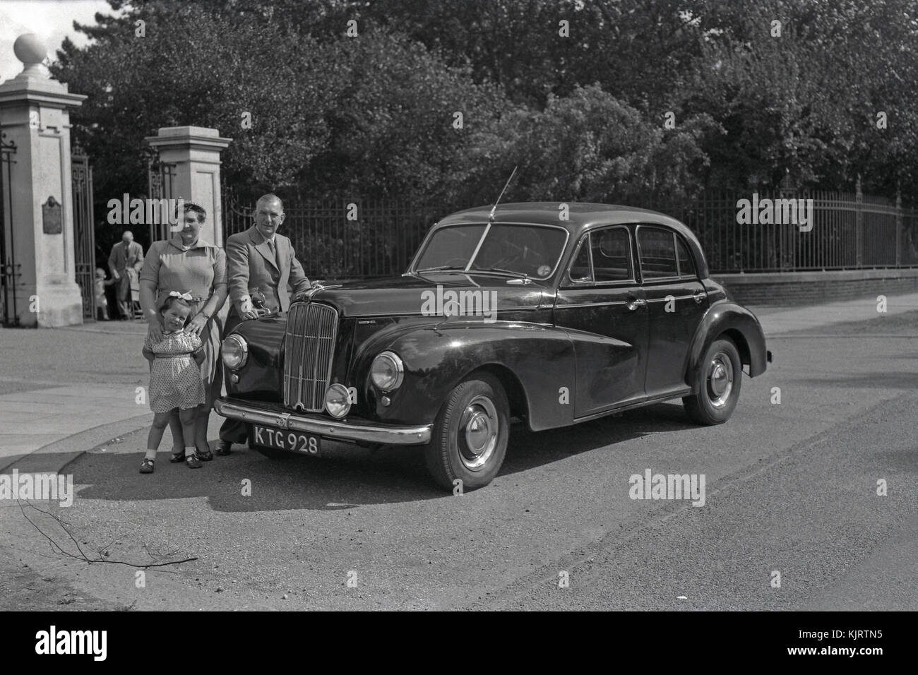 Pride and joy. Morris Six MS. six cylinder executive car by Morris 1948 ...