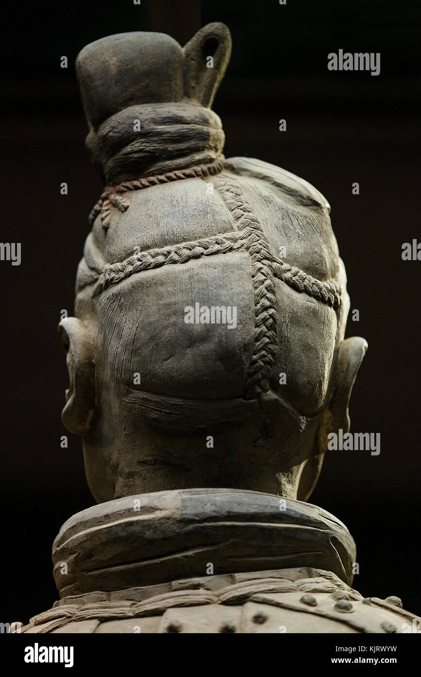 Terracotta warrior head hi-res stock photography and images - Alamy