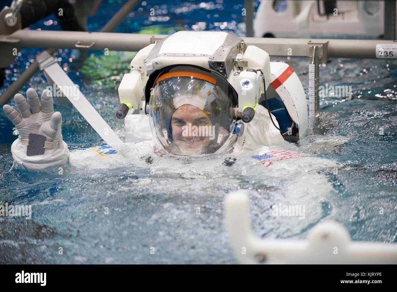 NASA Space Shuttle Atlantis International Space Station STS-135 mission ...