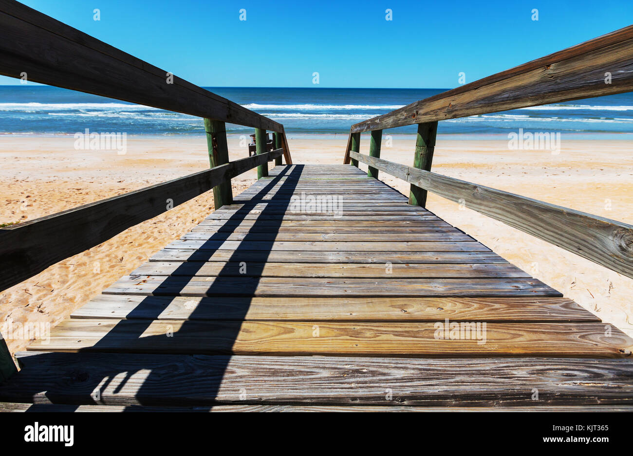 boardwalk on beach Stock Photo - Alamy