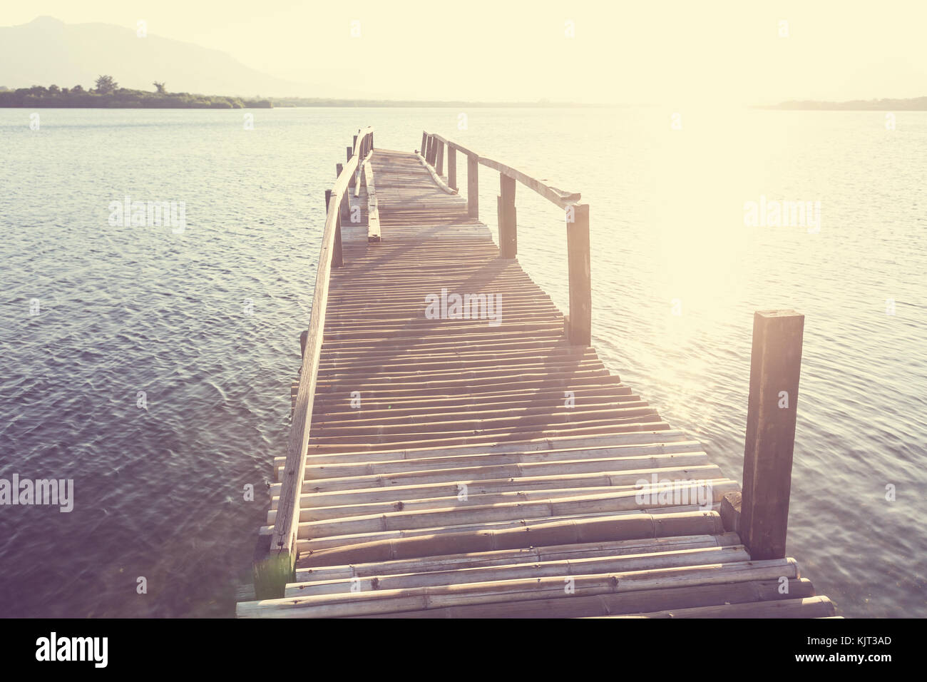 boardwalk on beach Stock Photo - Alamy