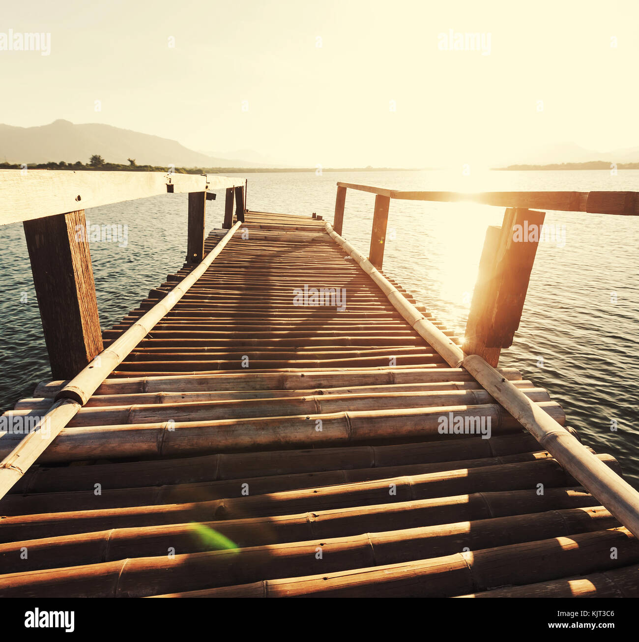 Boardwalk on beach Stock Photo - Alamy