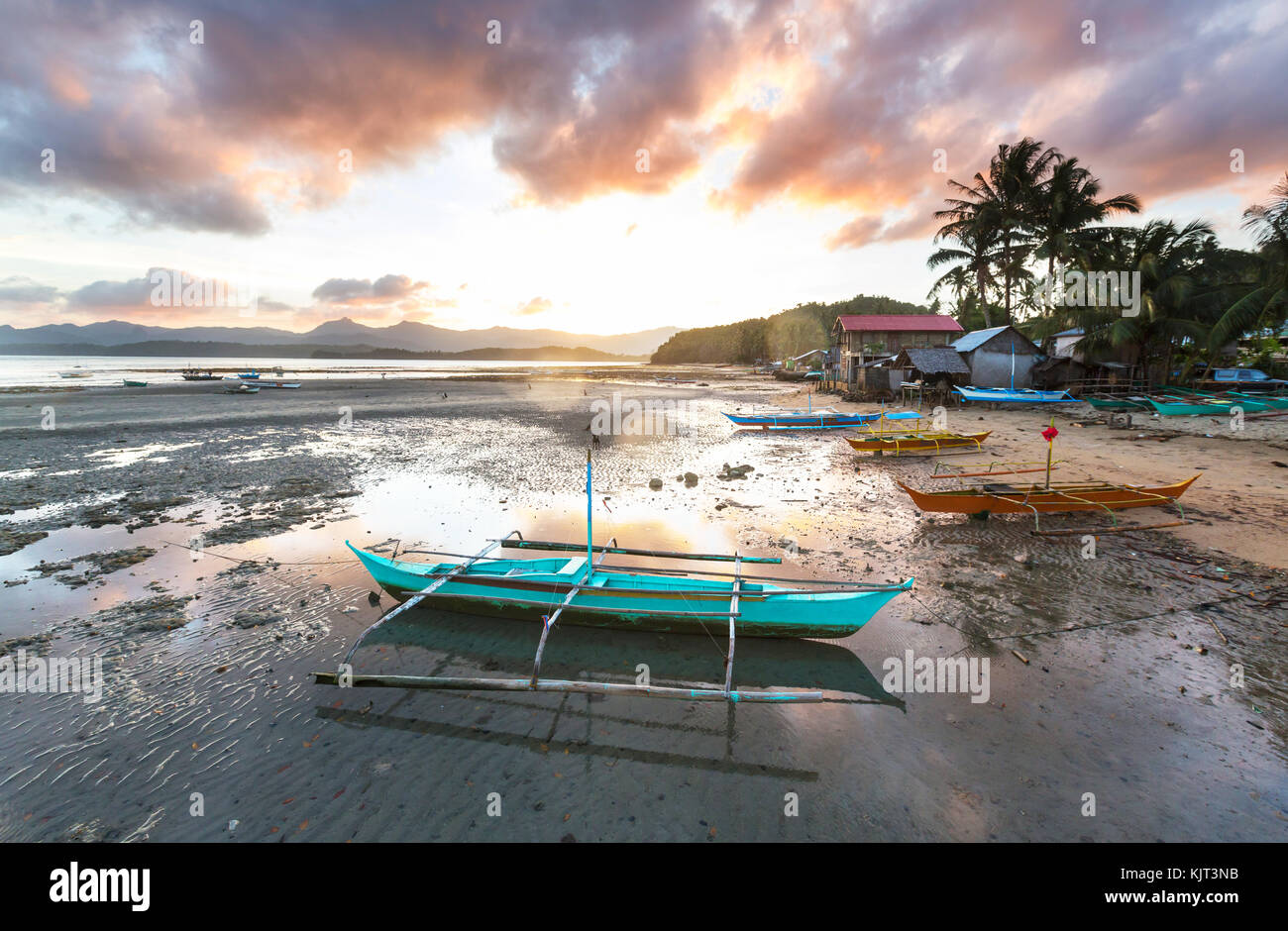Traditional Philippino boat in the sea, Palawan island, Philippines ...