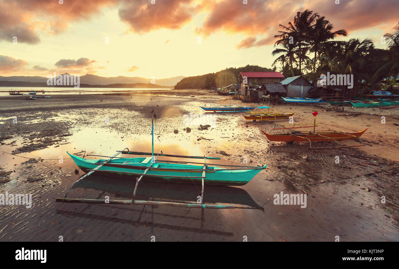 Traditional Philippino boat in the sea, Palawan island, Philippines ...