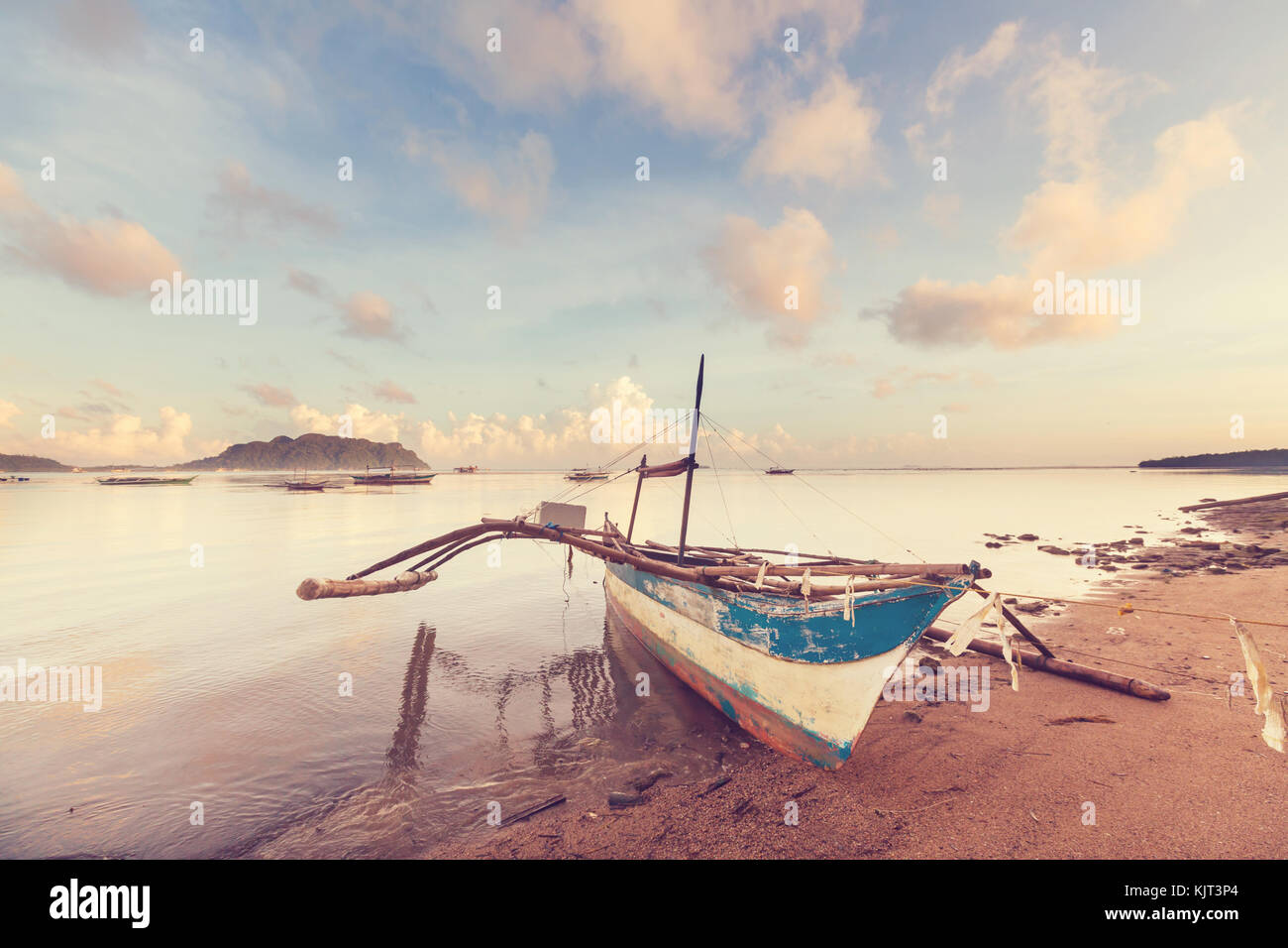 Traditional Philippino boat in the sea, Palawan island, Philippines ...