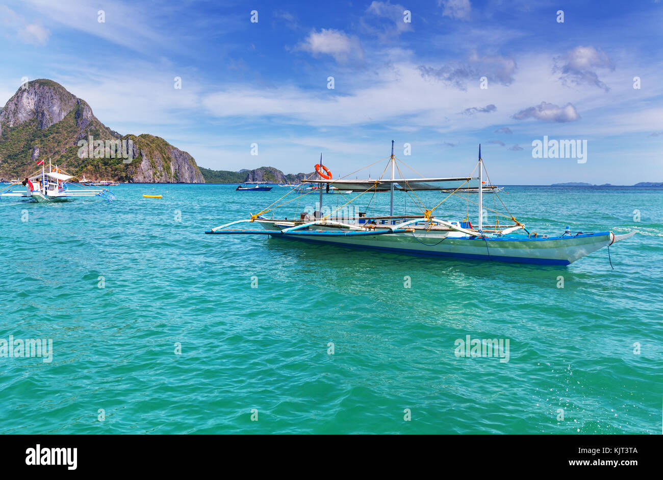 Traditional Philippino boat in the sea, Palawan island, Philippines ...