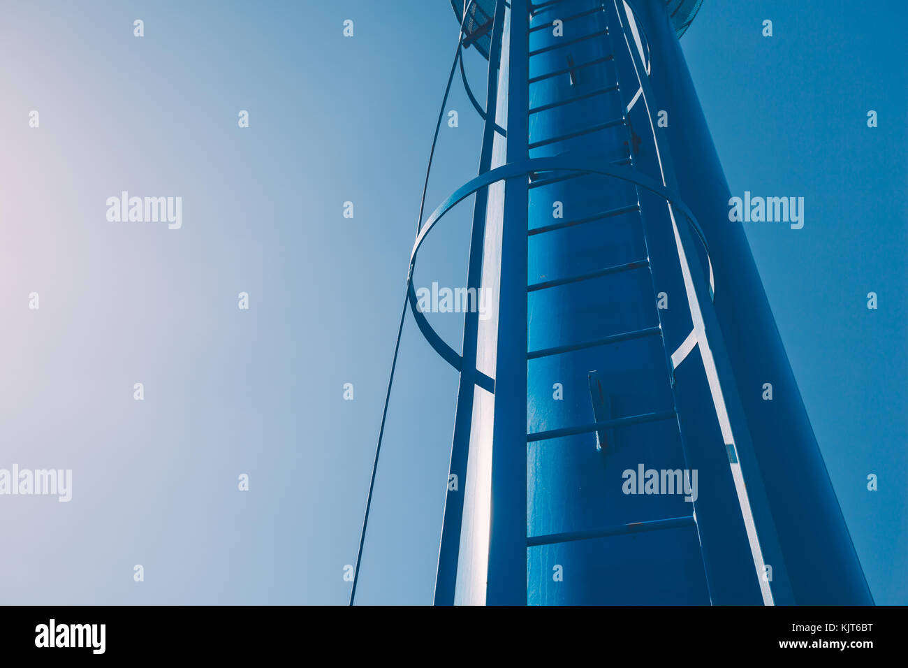 Ladder secured hi-res stock photography and images - Alamy