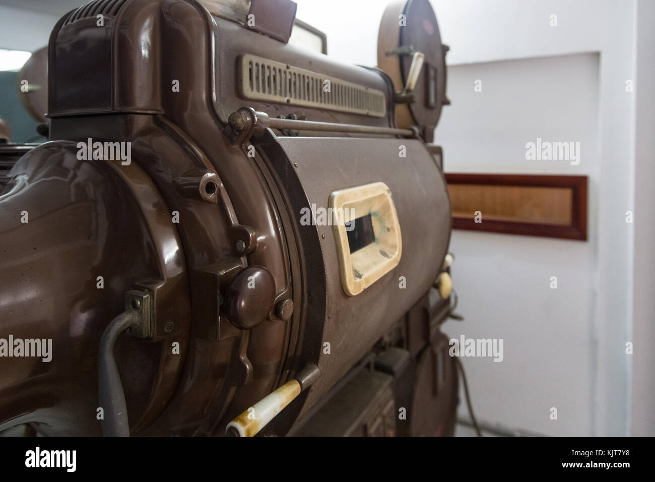 Cinematograph projector hi-res stock photography and images - Alamy