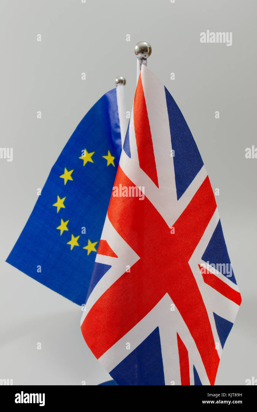Eu flag and union jack hi-res stock photography and images - Alamy