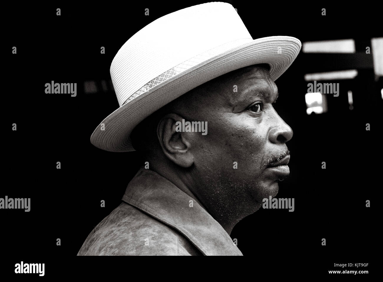 Old school cool hi-res stock photography and images - Alamy