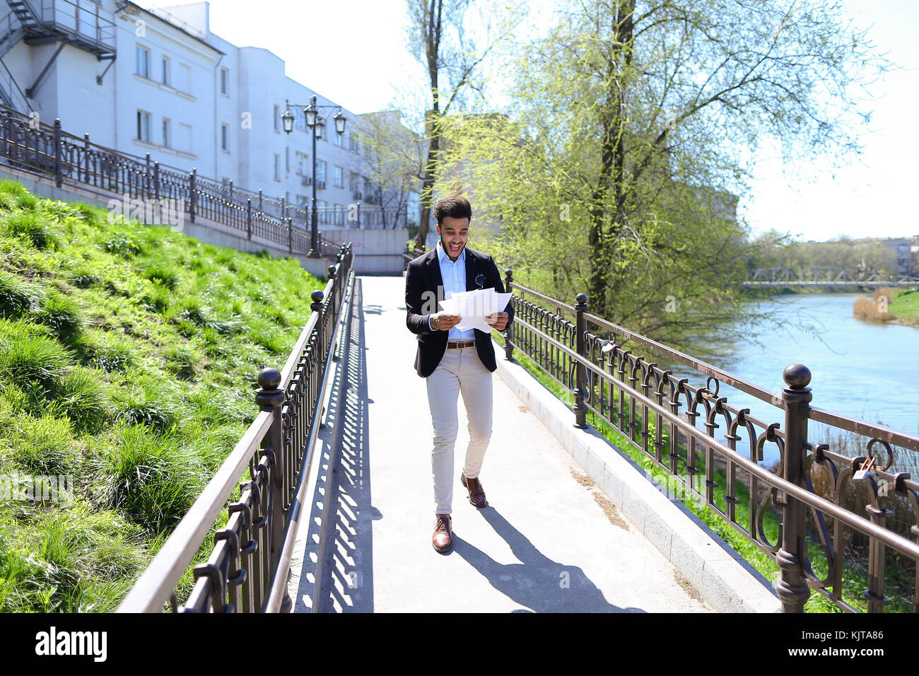 Secret agent under cover Stock Photo - Alamy