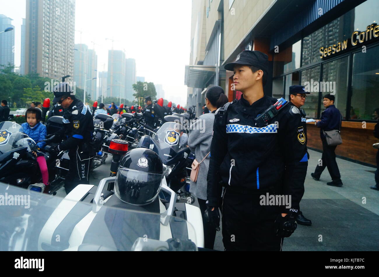 Shenzhen police open day scene, the appearance of the motorcycle ...