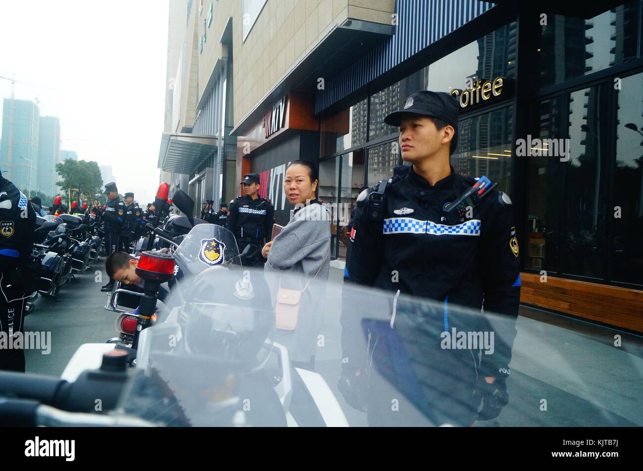 Shenzhen police open day scene, the appearance of the motorcycle ...