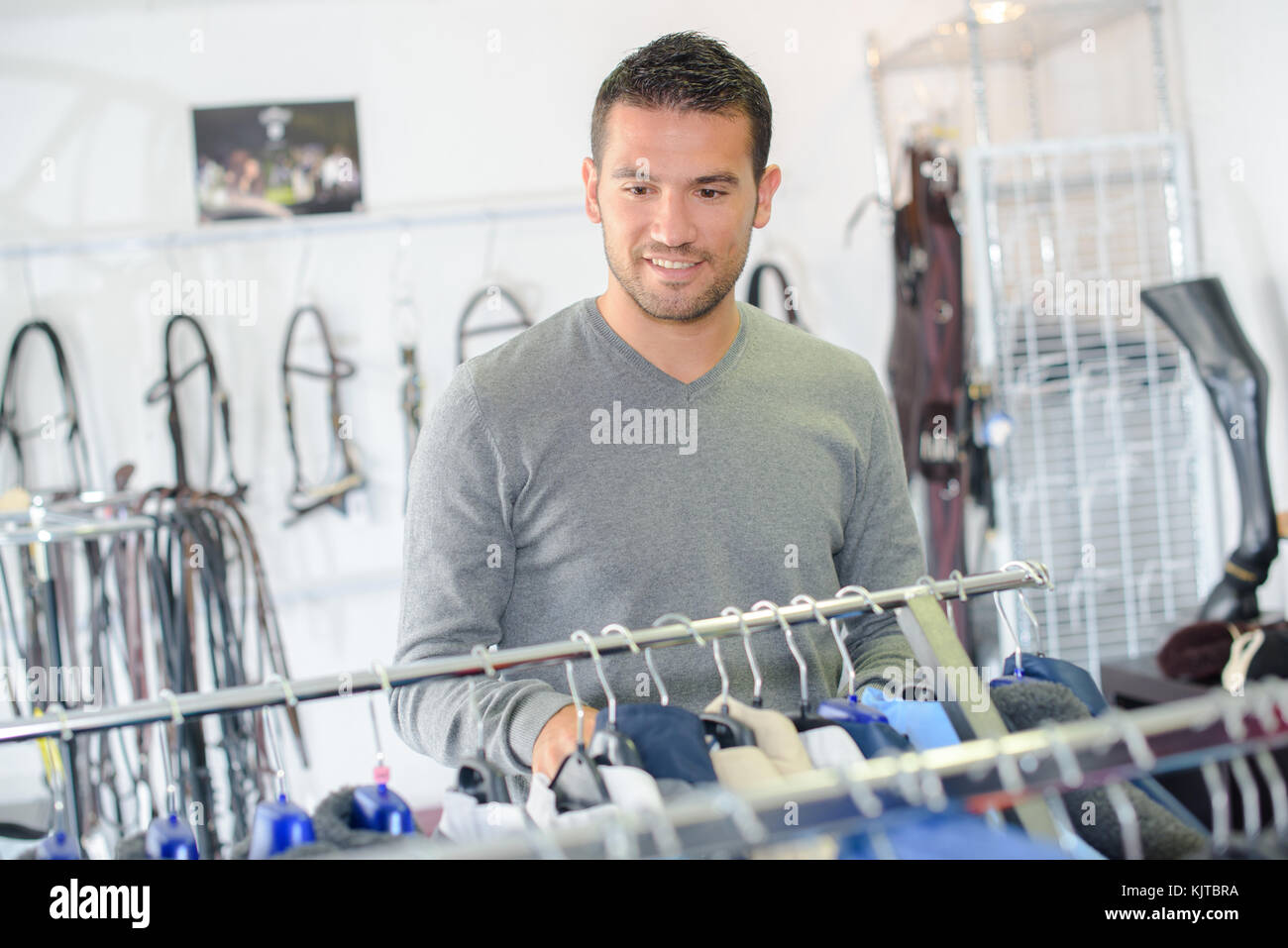 Browsing for goods hi-res stock photography and images - Alamy