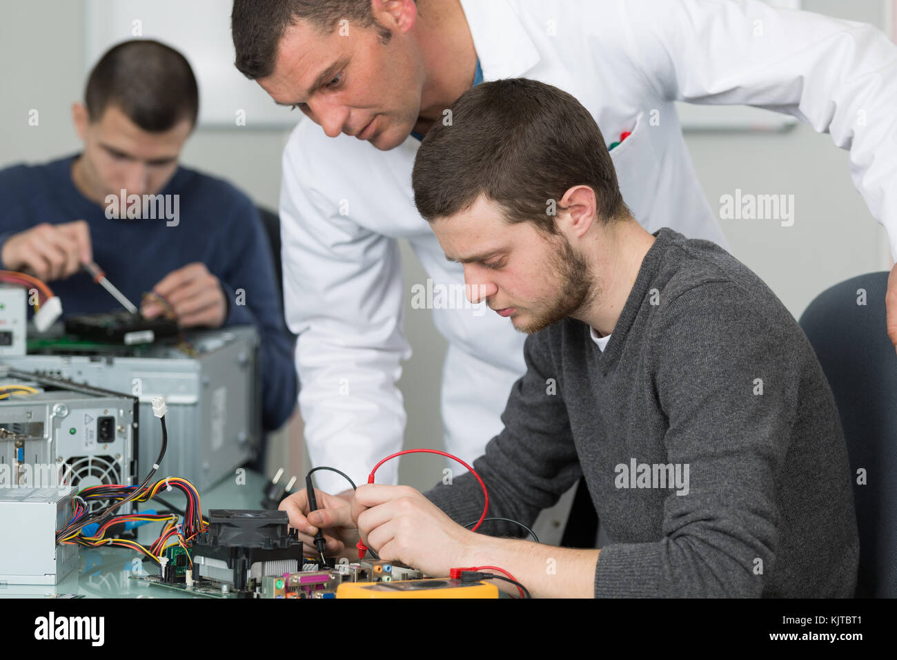 teacher training students on electronic components Stock Photo - Alamy