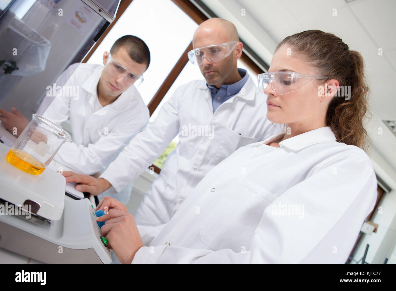 biomedical technicians in the laboratory Stock Photo - Alamy