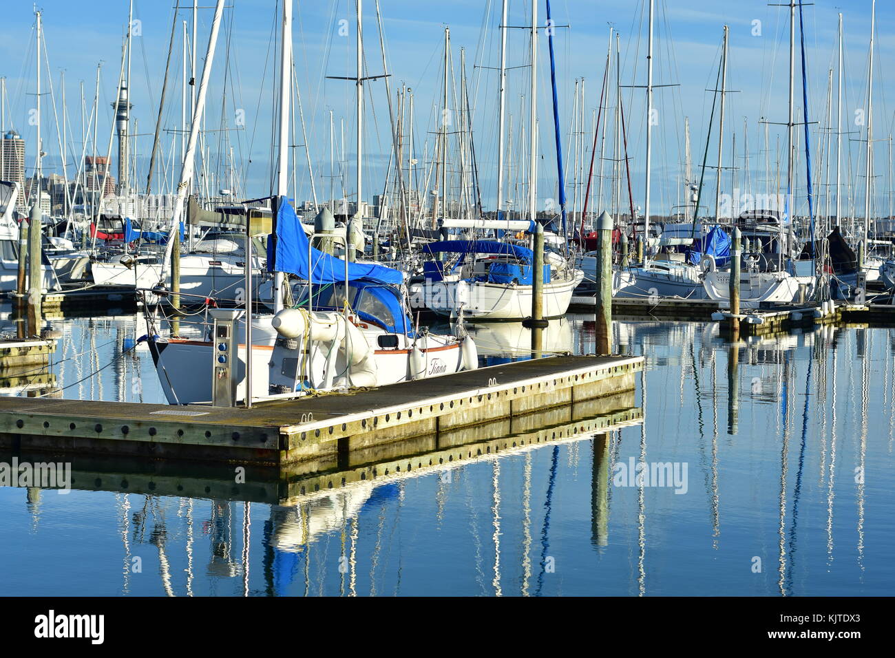 Sail ships and motor boats berthed at floating jetty in Bayswater ...