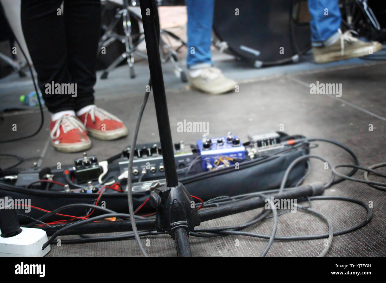 Stomp stage hi-res stock photography and images - Alamy