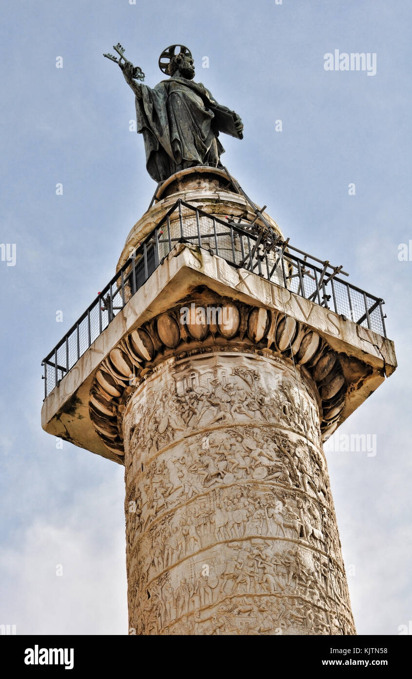 Trajan's Column a Roman triumphal column in Rome, Italy Stock Photo - Alamy