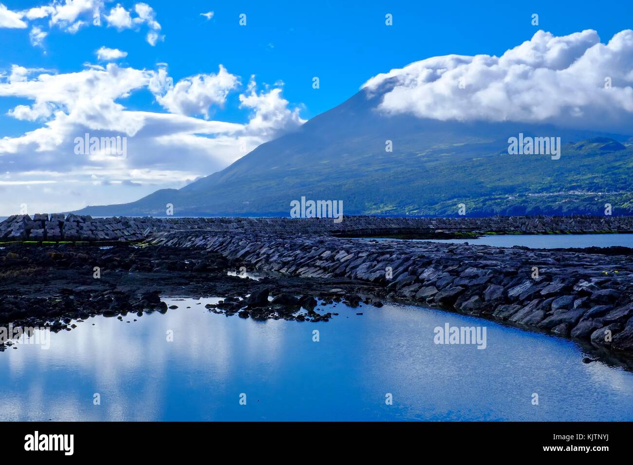Azores lajes do pico hi-res stock photography and images - Alamy