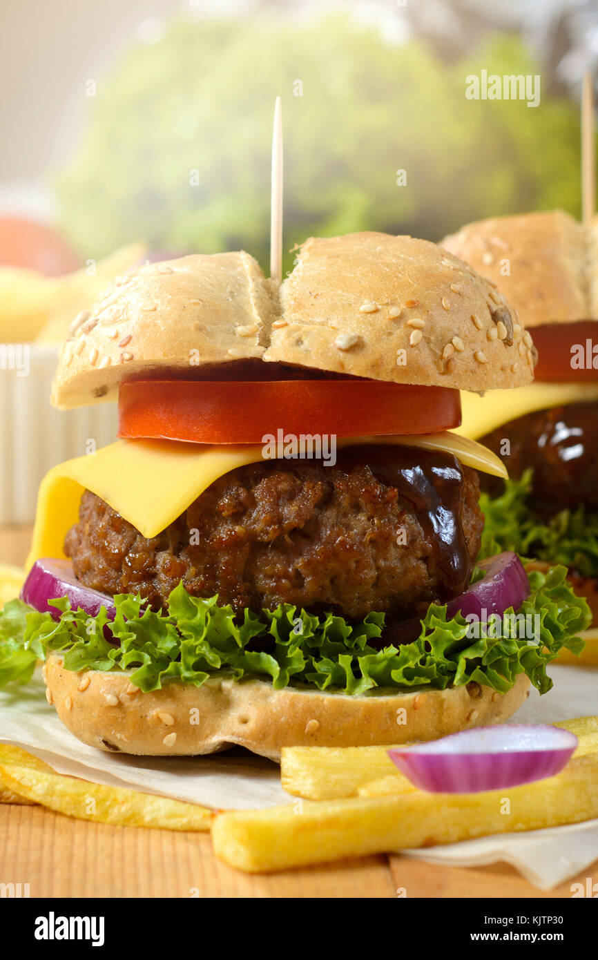 Juicy beef burger hi-res stock photography and images - Alamy