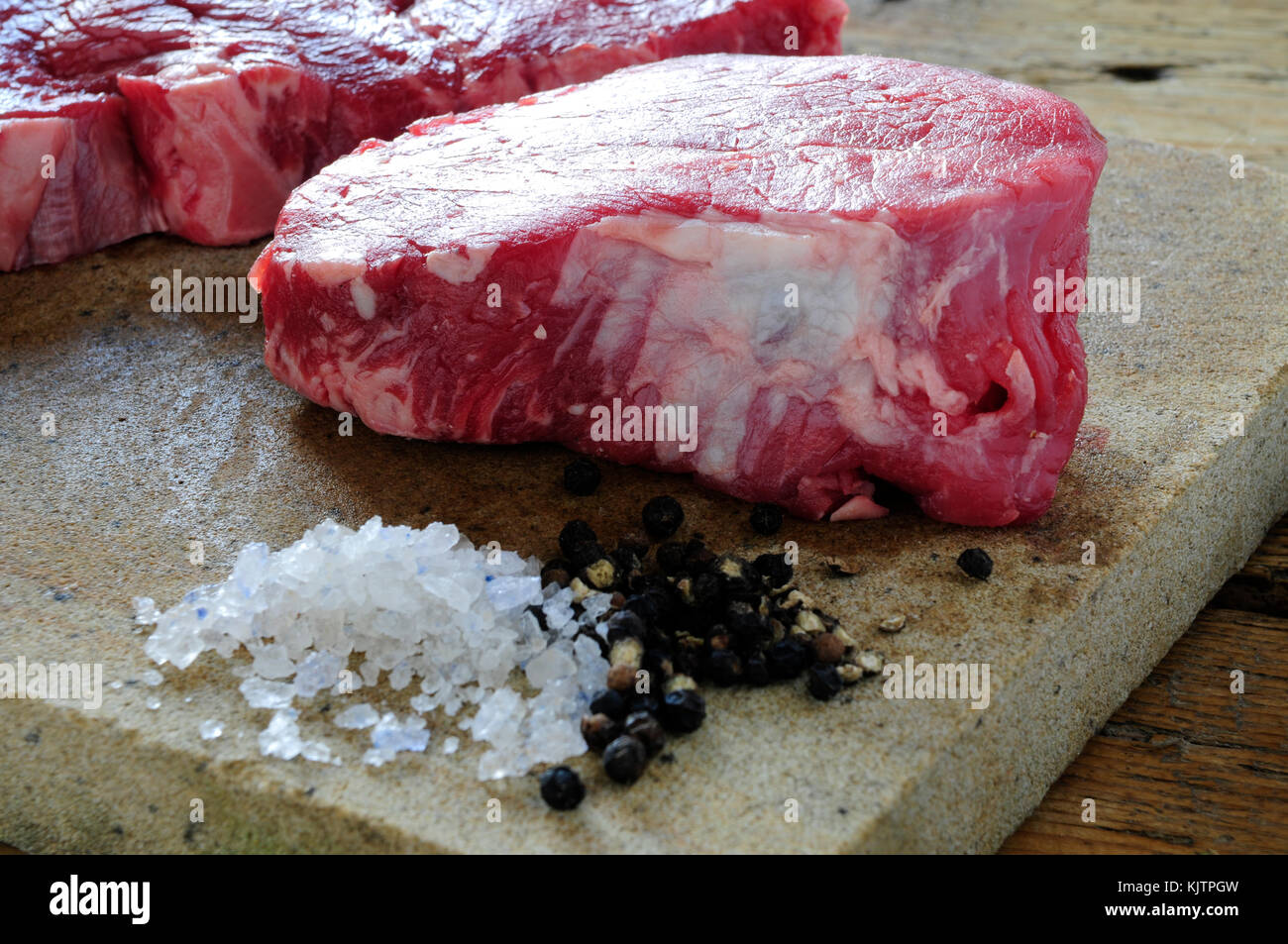 raw uncooked steak Stock Photo - Alamy