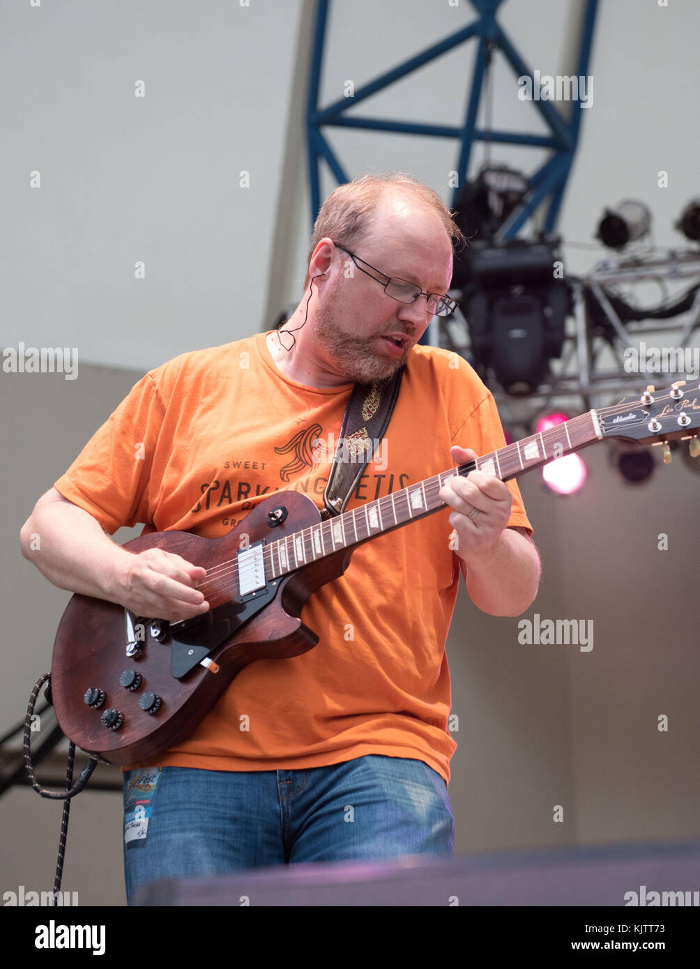 Heather fowler hi-res stock photography and images - Alamy