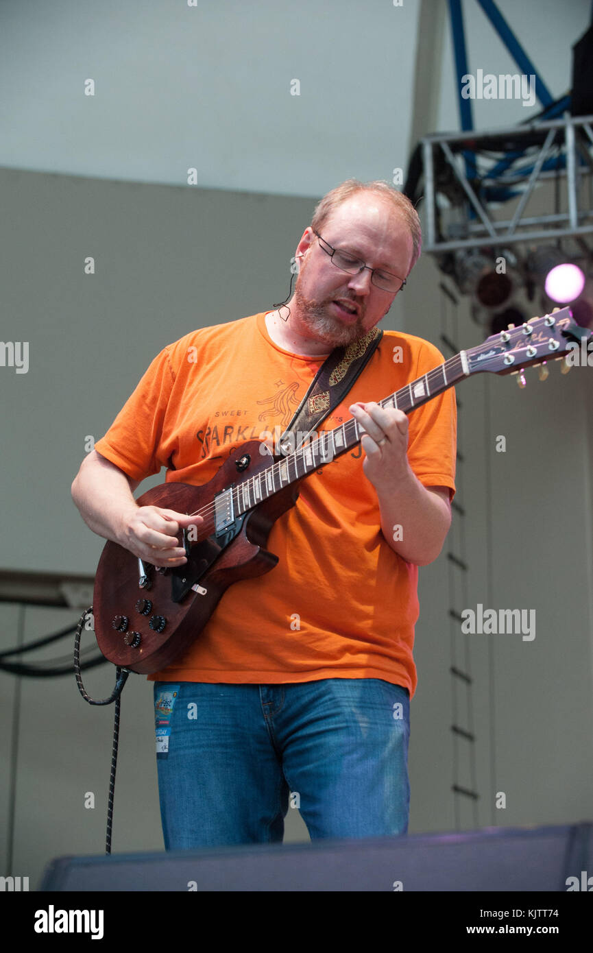 Butch trucks hi-res stock photography and images - Alamy