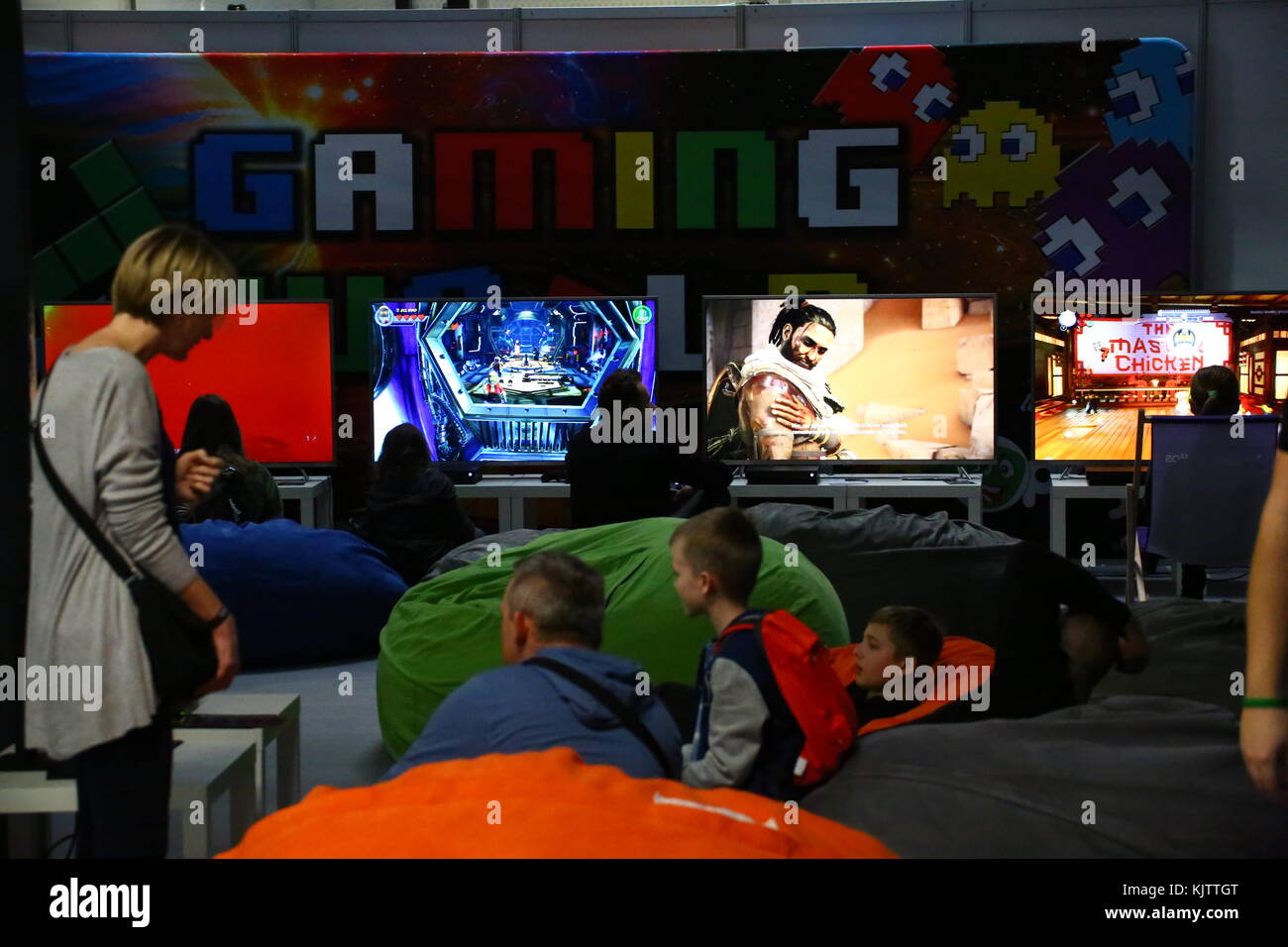 Nadarzyn, Poland. 25th Nov, 2017. Second Warsaw Comic Con (Fall Edition ...