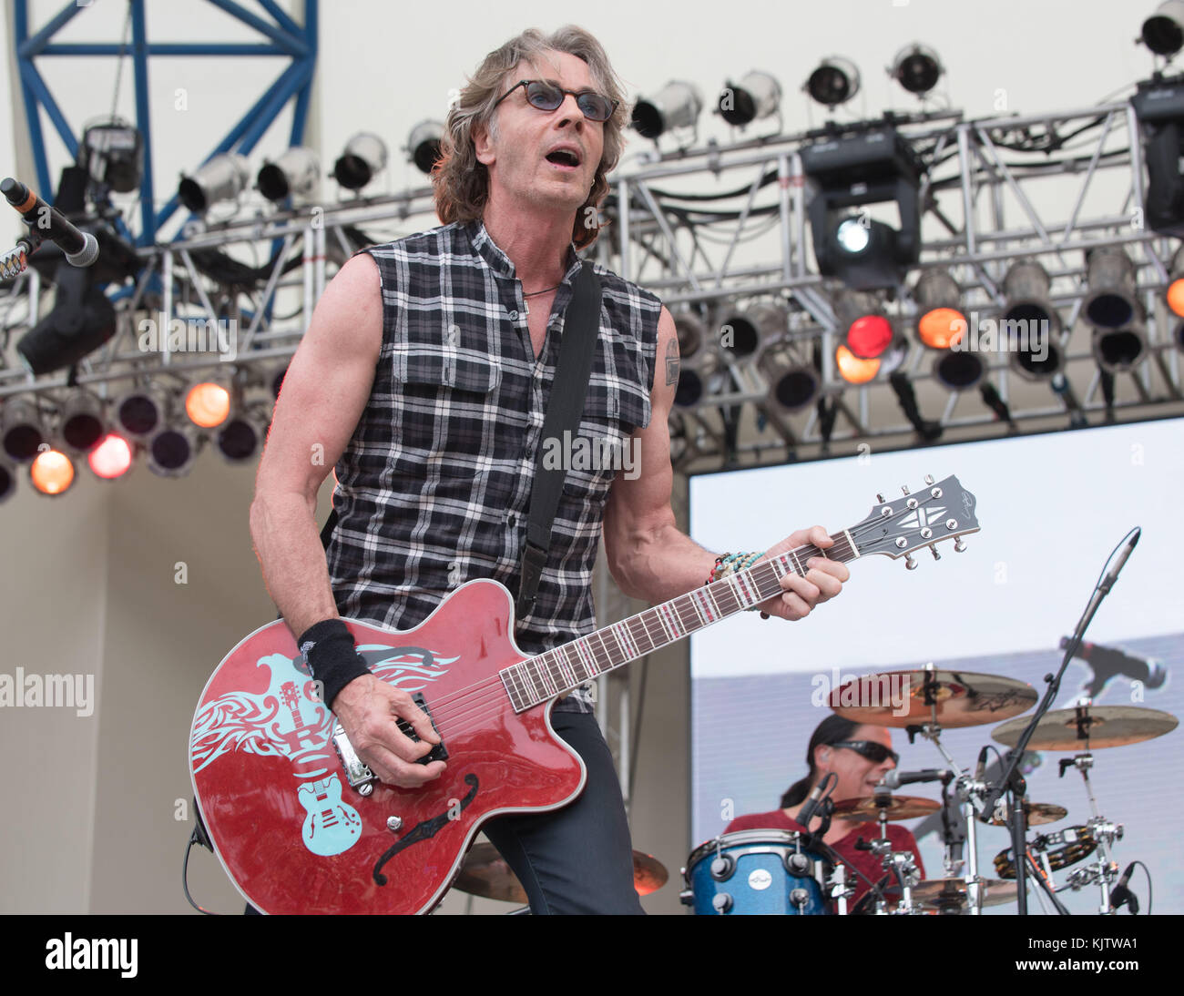 WEST PALM BEACH, FL - APRIL 30: (EMBARGOED TILL 05/03016) Rick ...