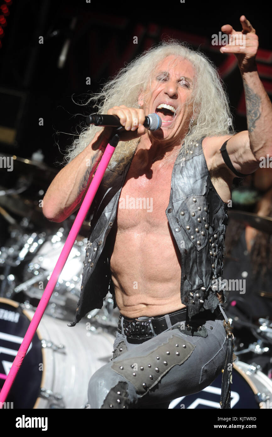 Dee Snider Young