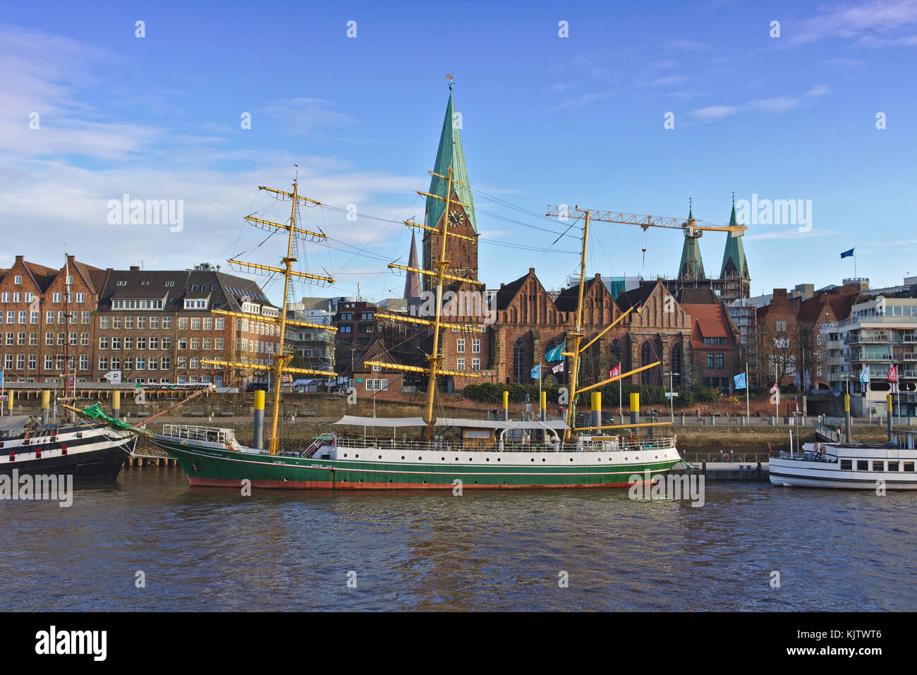 Ship bremen hi-res stock photography and images - Alamy