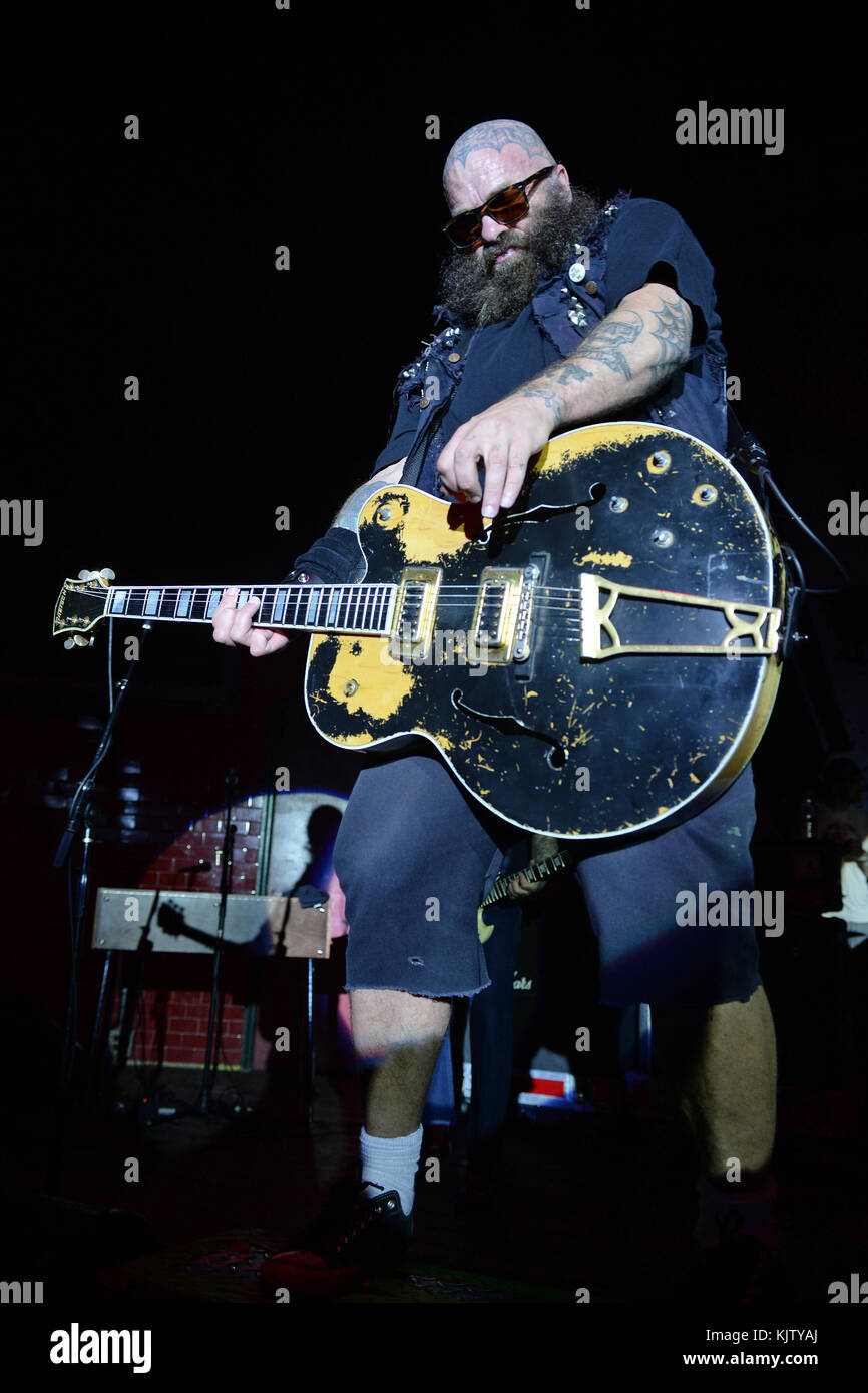 FORT LAUDERDALE, FL - MARCH 17: Tim Armstrong of Rancid performs at ...