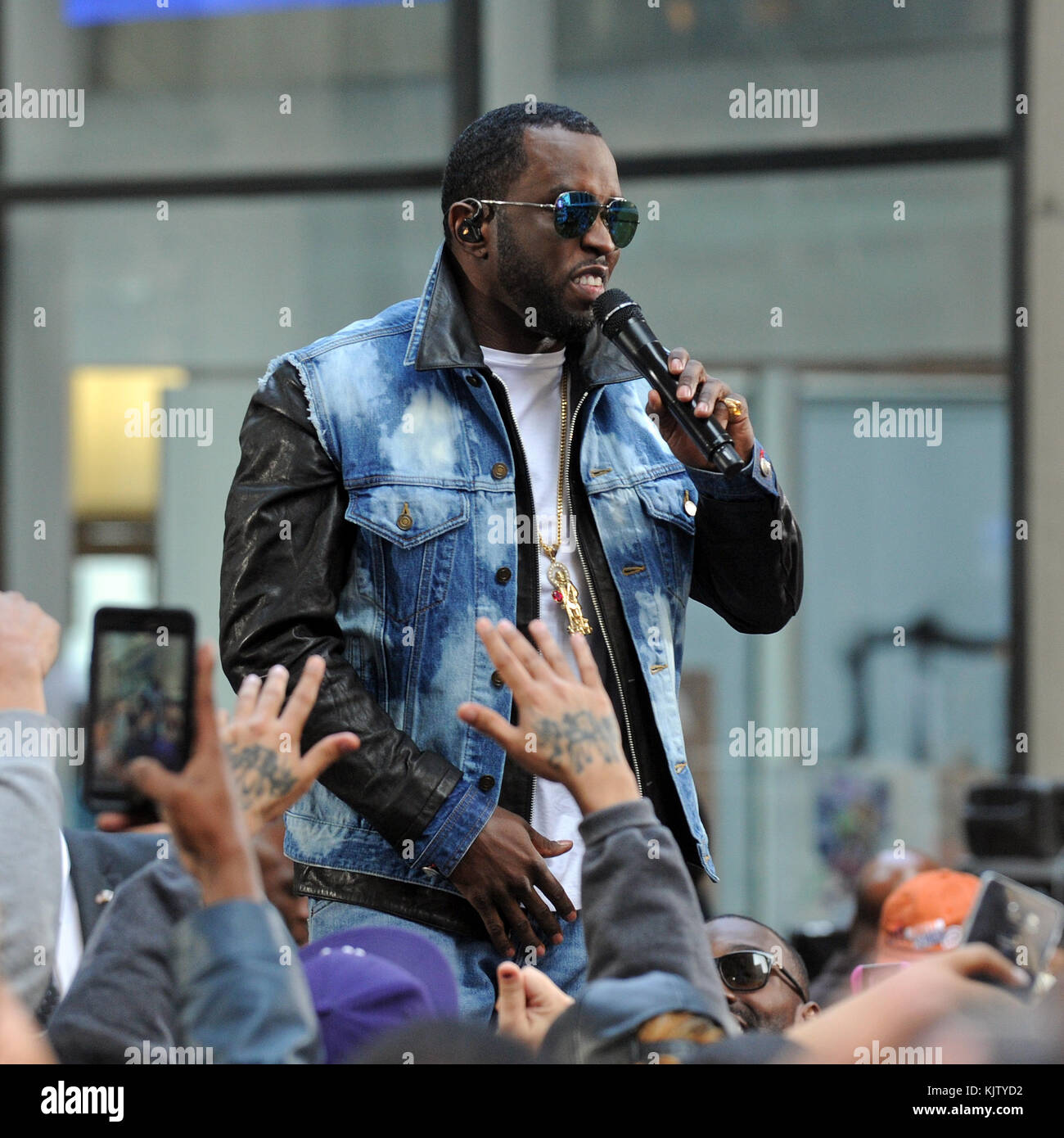 NEW YORK, NY - MAY 20: Sean Combs performs on NBC's 'Today' at ...