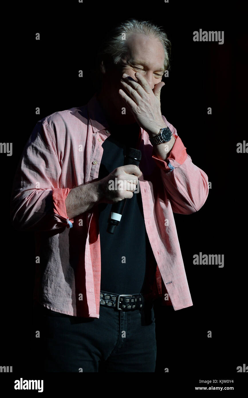 Political commentator comedian hi-res stock photography and images - Alamy