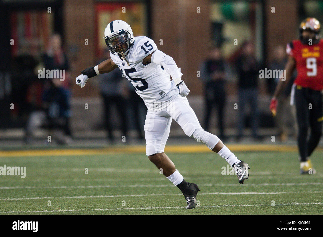College Park, Maryland, USA. 25th Nov, 2017. GRANT HALEY (15 ...