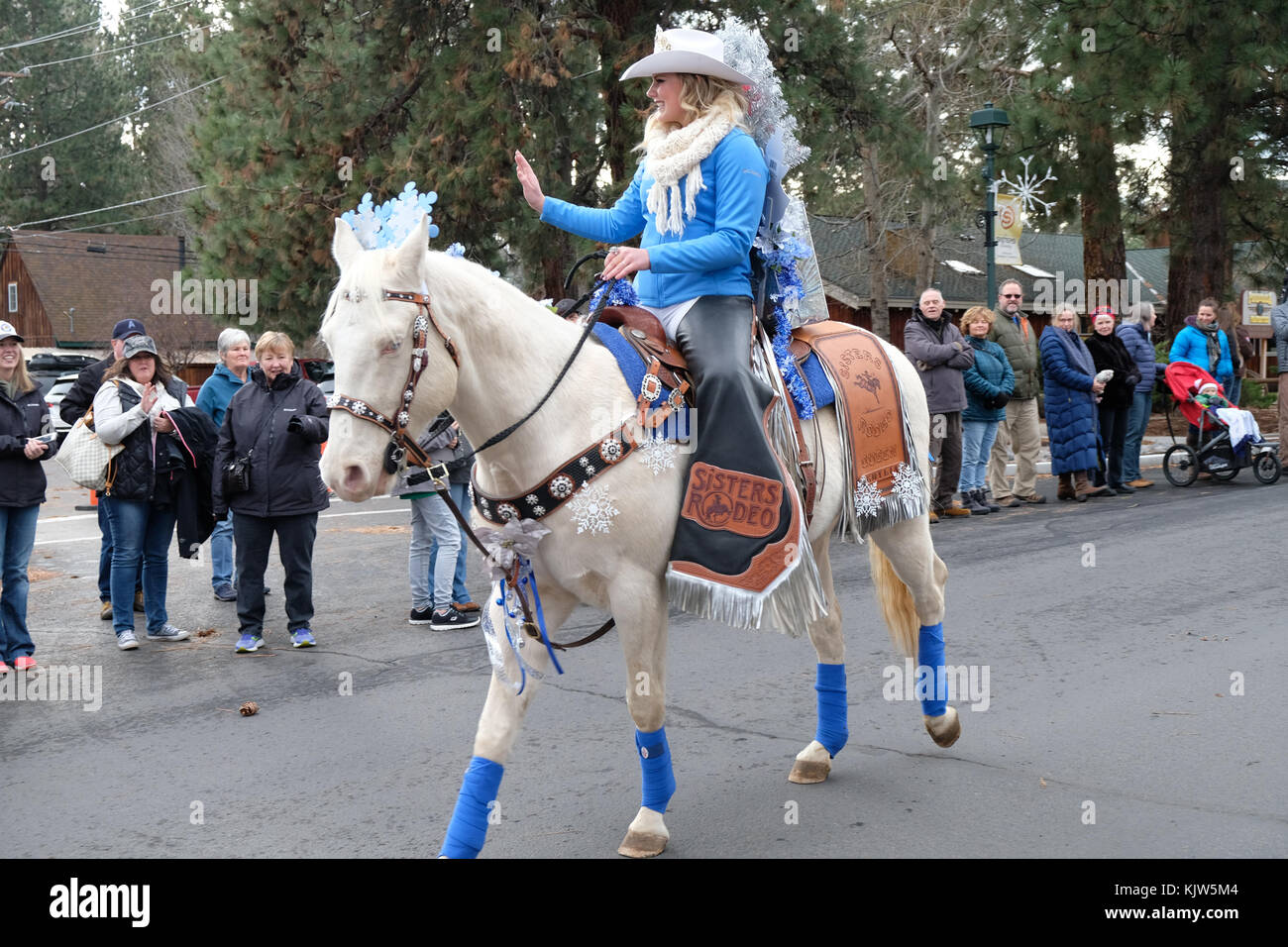Sisters, Oregon, USA, 25th October, 2017. Sisters Annual christmas ...