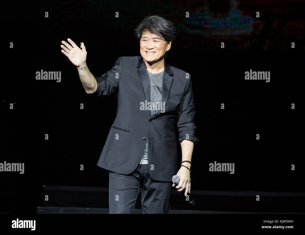 Las Vegas, NV, USA. 25th Nov, 2017. ***HOUSE COVERAGE*** Wakin Chau ...