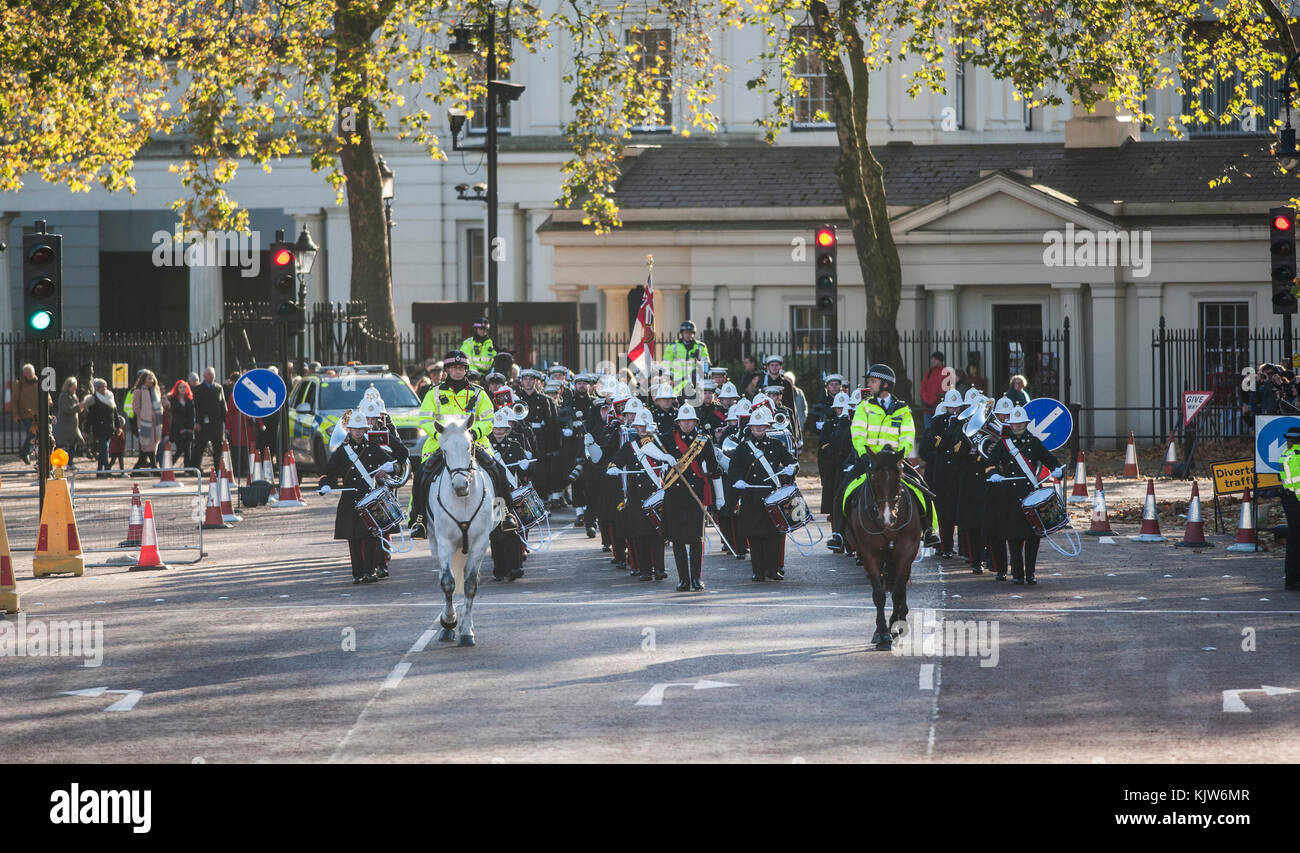 Buckingham Palace, London, UK. 26 November, 2017. In a historic first ...