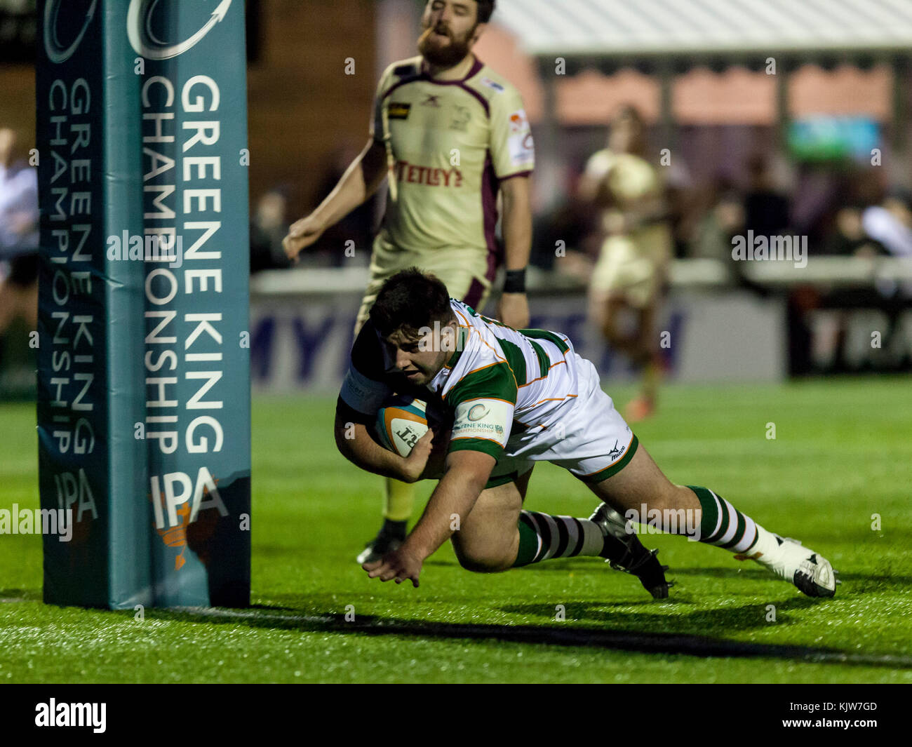 Matt Cornish scores a try, Ealing Trailfinders v Doncaster Knights in a ...
