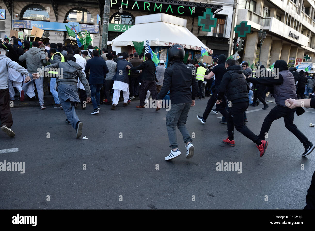 Hooligans fans hi-res stock photography and images - Alamy