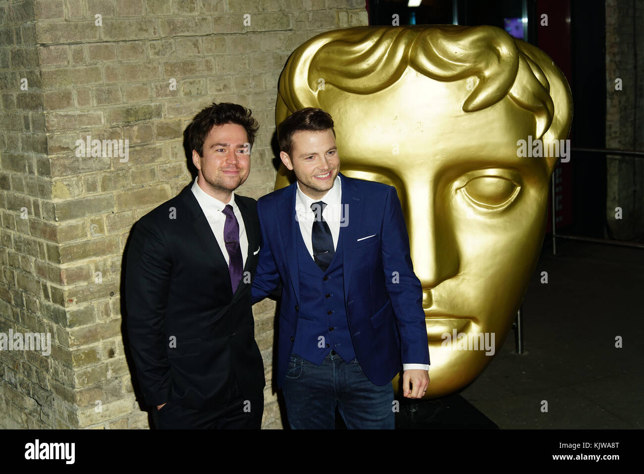 London, England, UK. 26th Nov, 2017. Sam Nixon (L) and Mark Rhodes ...