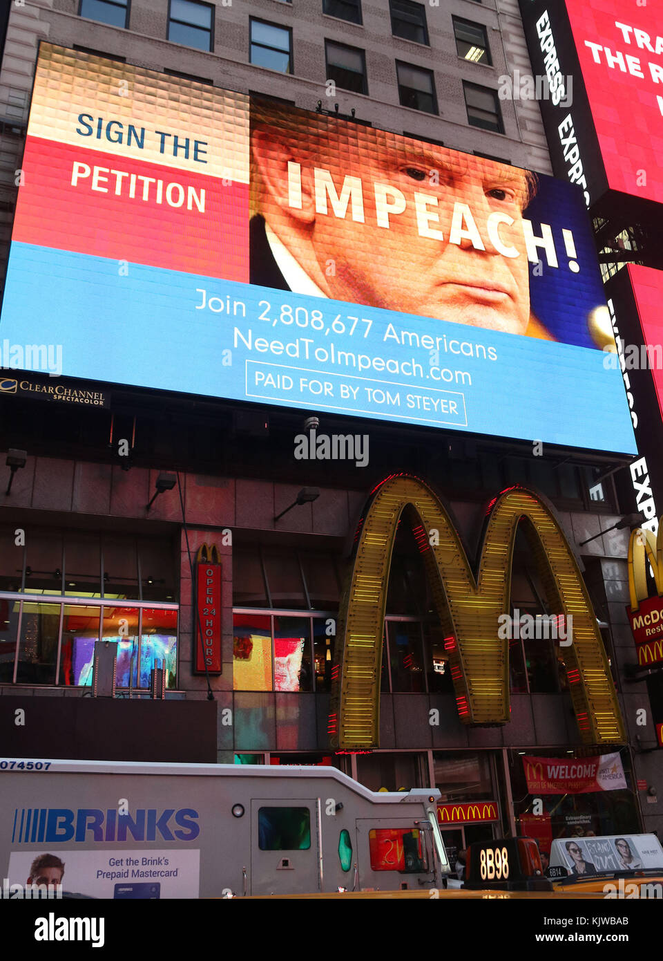 New York City, New York, USA. 26th Nov, 2017. A view of the 'Trump ...