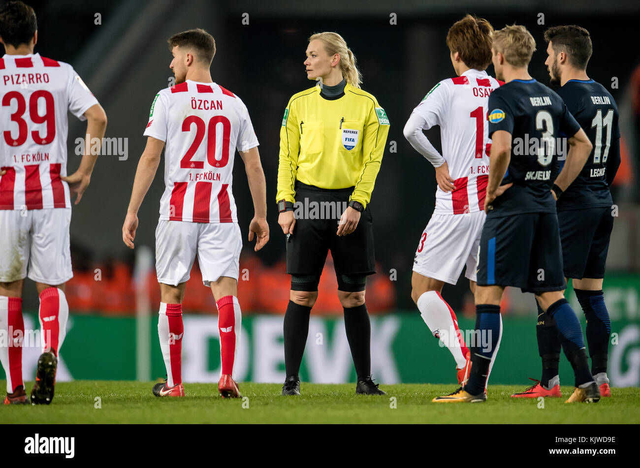 Cologne, Germany. 26th Nov, 2017. Referee Bibiana Steinhaus stands ...